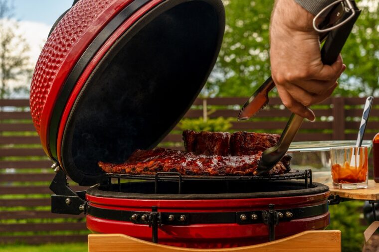 The Best Meat Smokers For 2024 - Twin Stripe