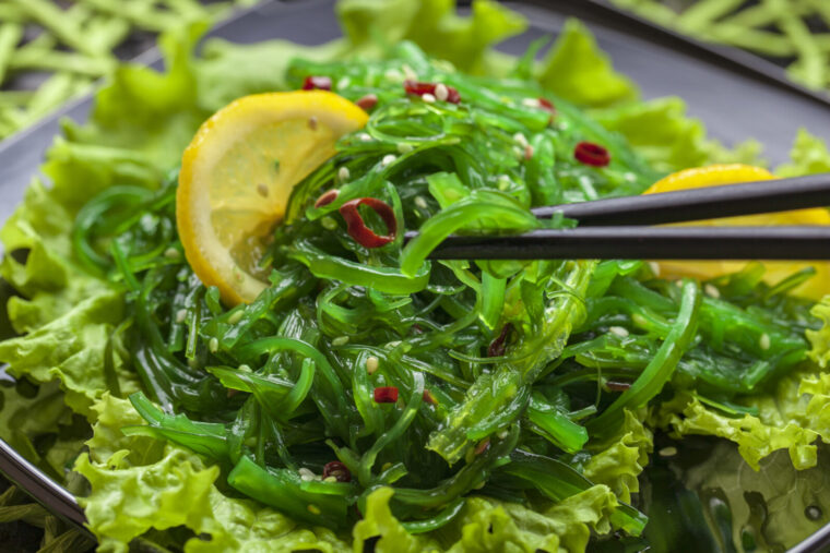 5 Ways Seaweed Can Benefit Your Entire Body - Twin Stripe
