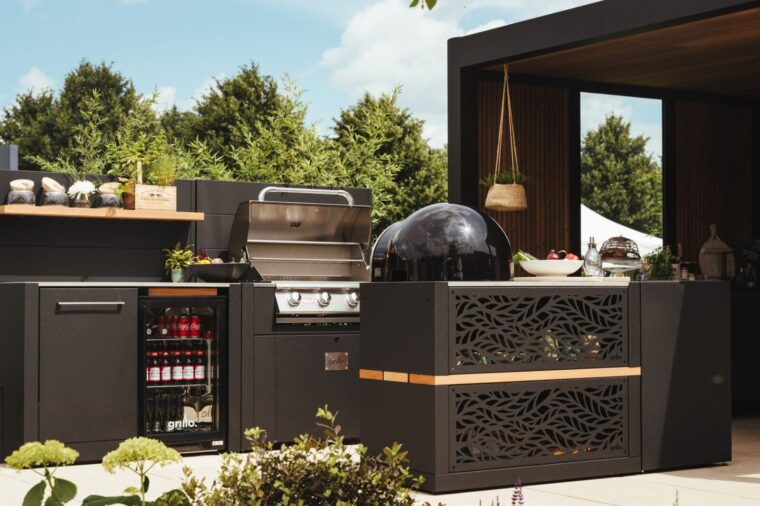 Tips On What To Buy For Your Outdoor Kitchen - Twin Stripe