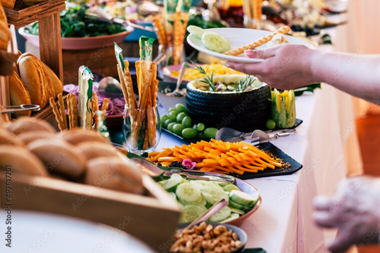Party Planning Strategies: Planning The Food And Beverages - Twin Stripe