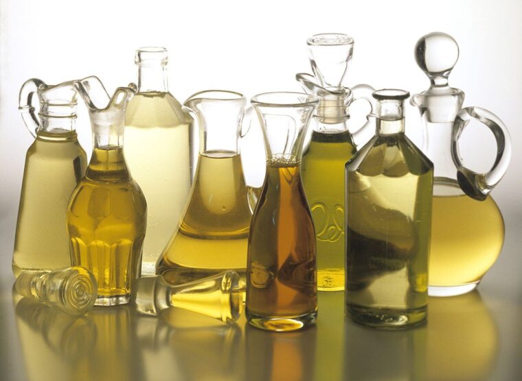 How Is Soybean Oil Made? Unveiling The Process From Seed To Bottle ...
