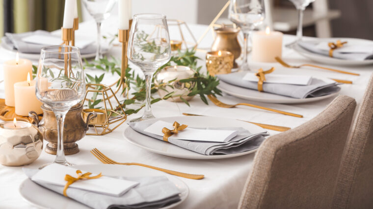 Tablescaping: Creating Food And Restaurant Furniture Harmonies For ...